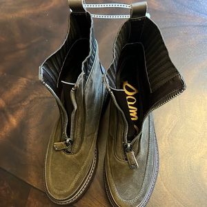 Sam Edelman | Shoes | Sam Edelman Leone Lug Sole Chelsea Boot | Poshmark